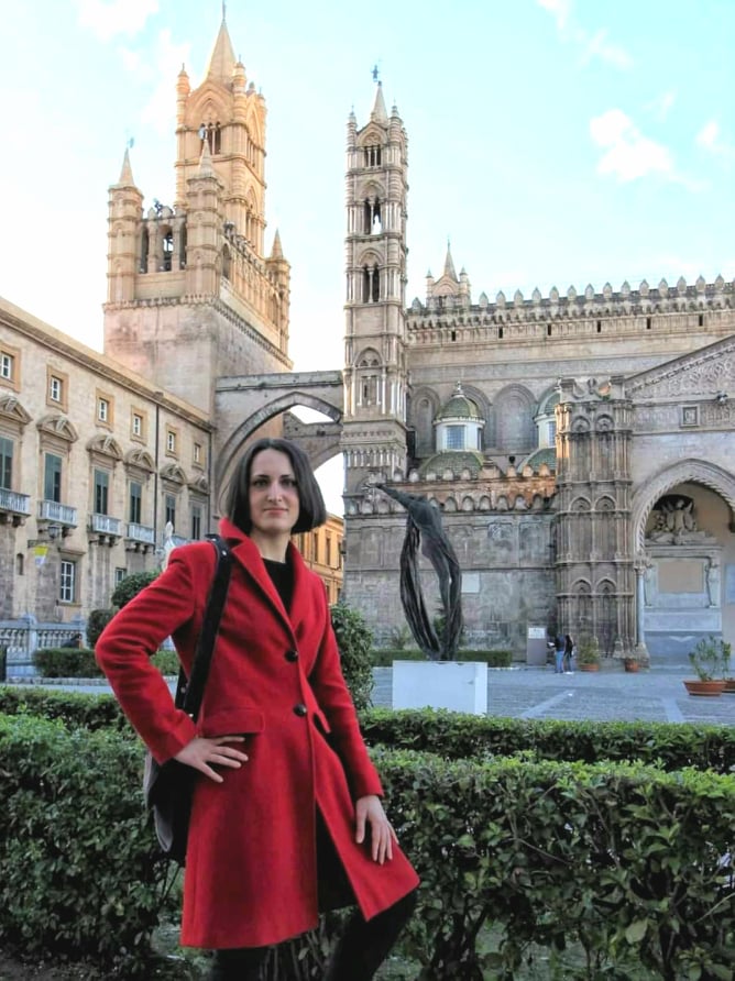 Recensioni – Gocce è il titolo della prima raccolta di poesie di ...